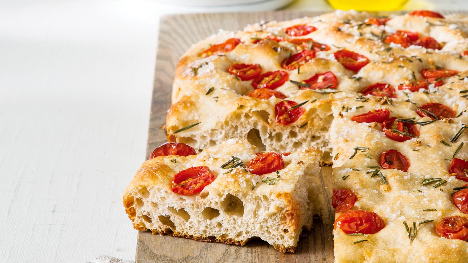 Top 10 of the Best Things to Eat in Italy - Italy Travel Guide