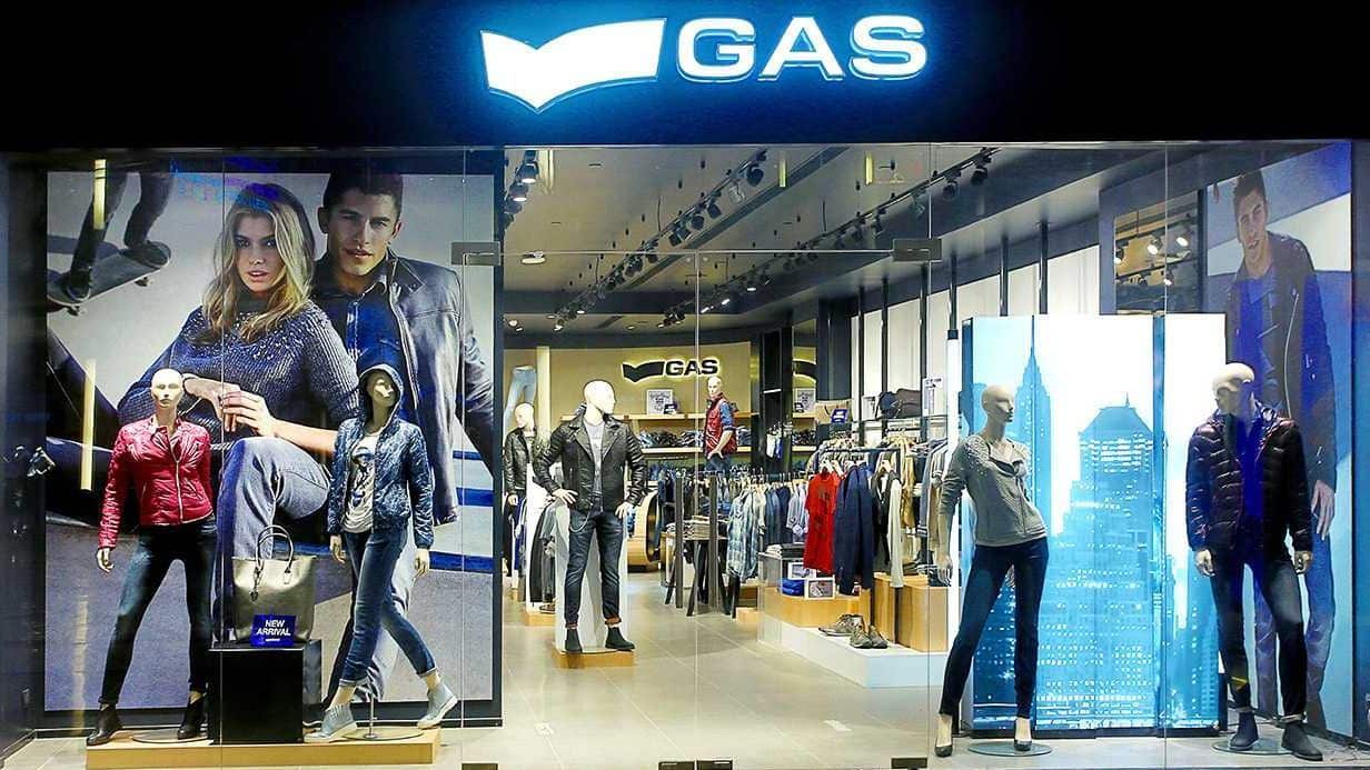 Ten Best Italian Jeans Brands in Denim - Italy Travel Guide